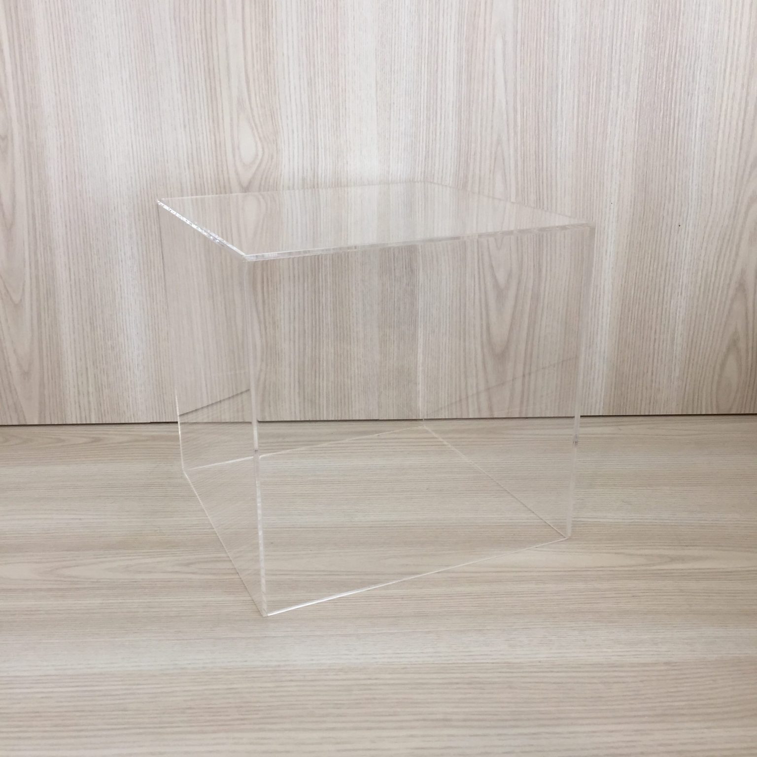 Acrylic Display Cube 5 Sided - Various Sizes - Wedding & Event Hire ...