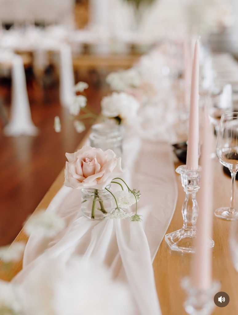 chiffon table runner - The Pretty Prop Shop - Auckland Wedding and ...